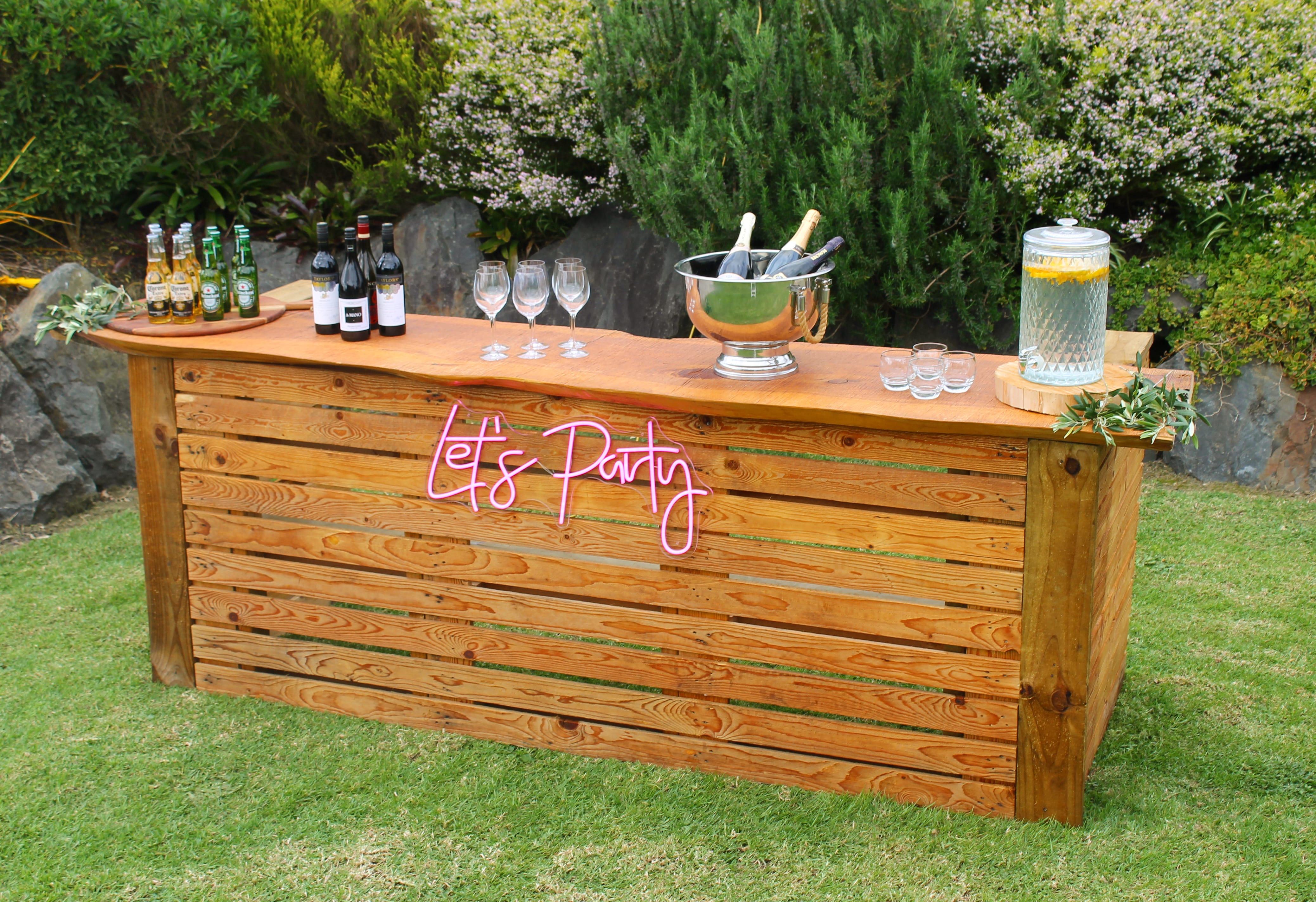 Bars – It's Party Time