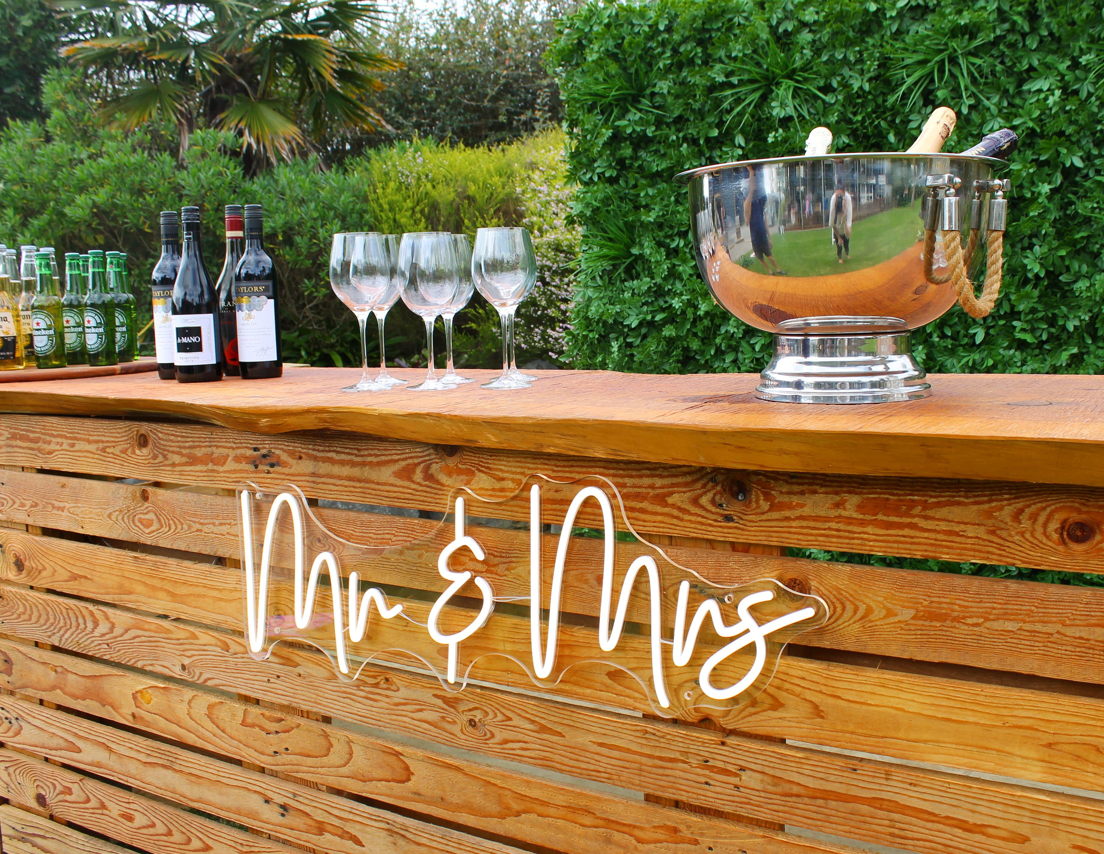 LED Neon Signs – It's Party Time